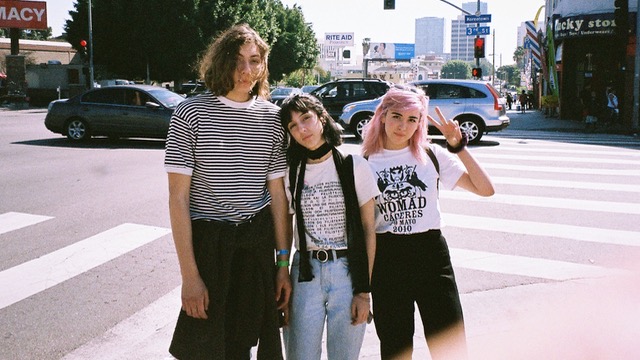 buzzbands.la — Video: Mint Field, 'Petty Box'