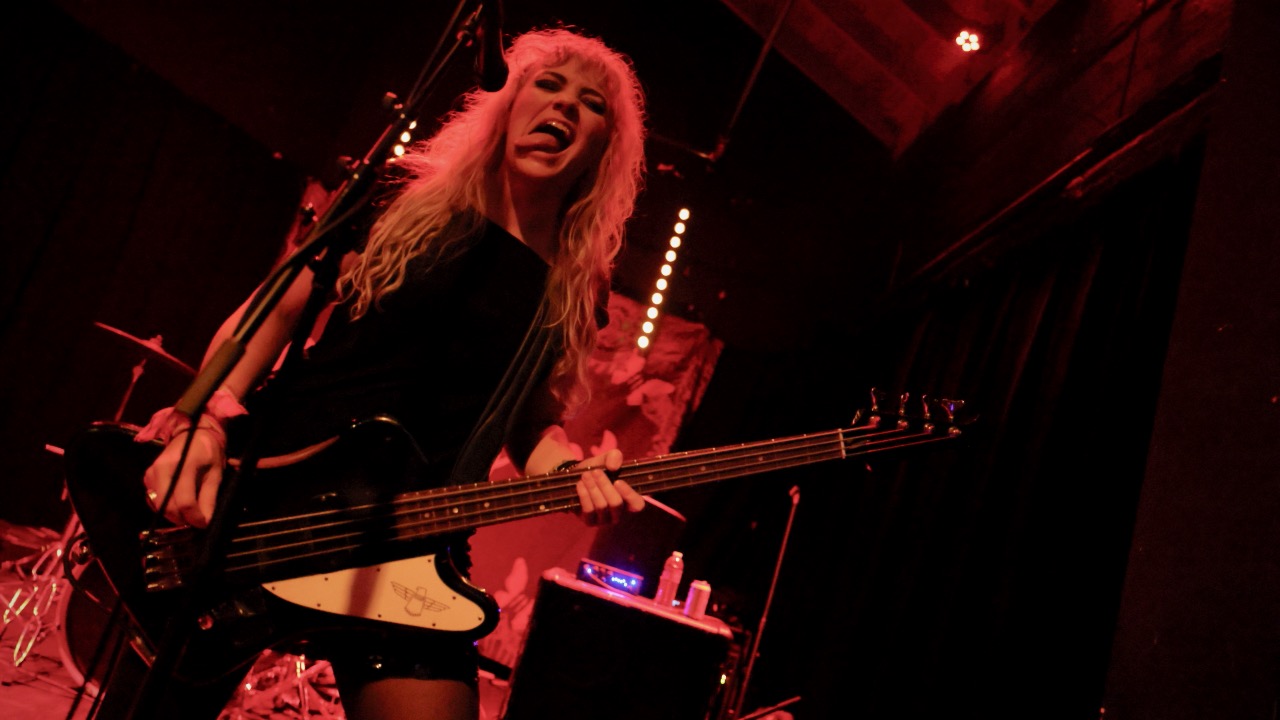 Photos: The Dollyrots and more at Knitting Factory NoHo – buzzbands.la