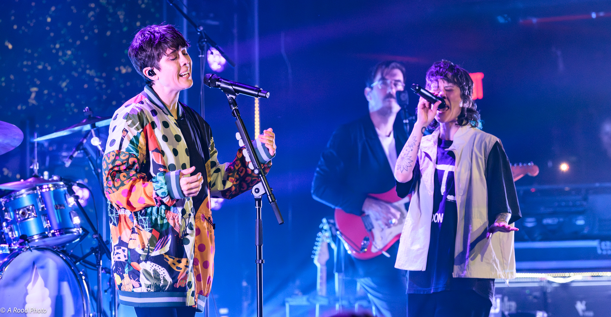 Photos: Tegan and Sara at the Bellwether – buzzbands.la